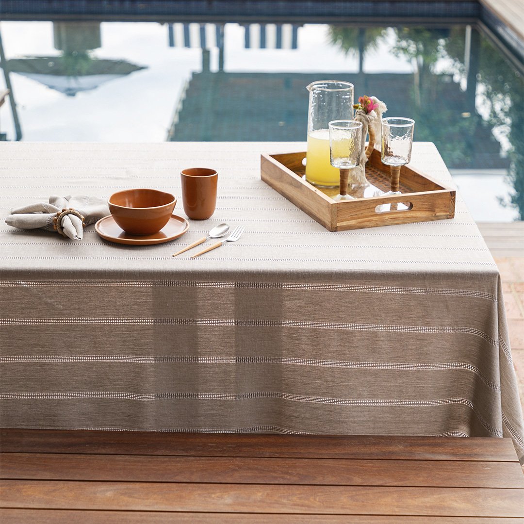 Toalha de Mesa Copa e Cia Dubbo Natural - 10 Lugares Retangular - 180 x ...